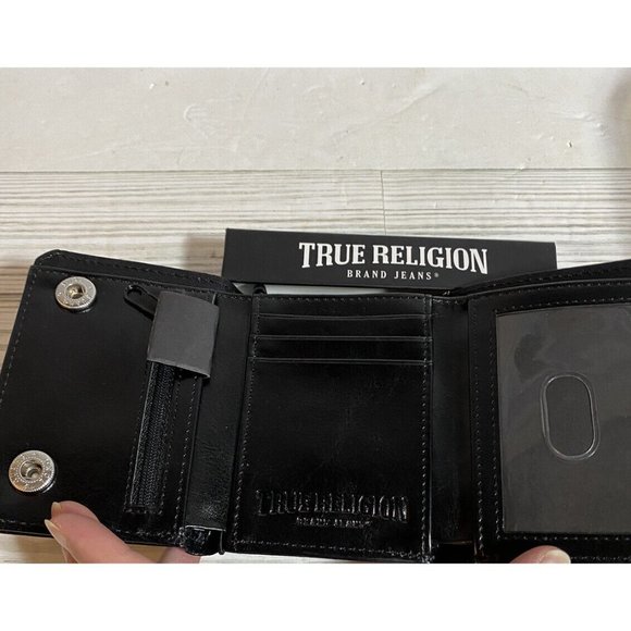 True Religion | Bags | Nwt True Religion Mens Carver Trifold Chain ...